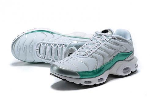 2020 New Nike Air Max Plus TN White Metallic Silver Green Leisure ...