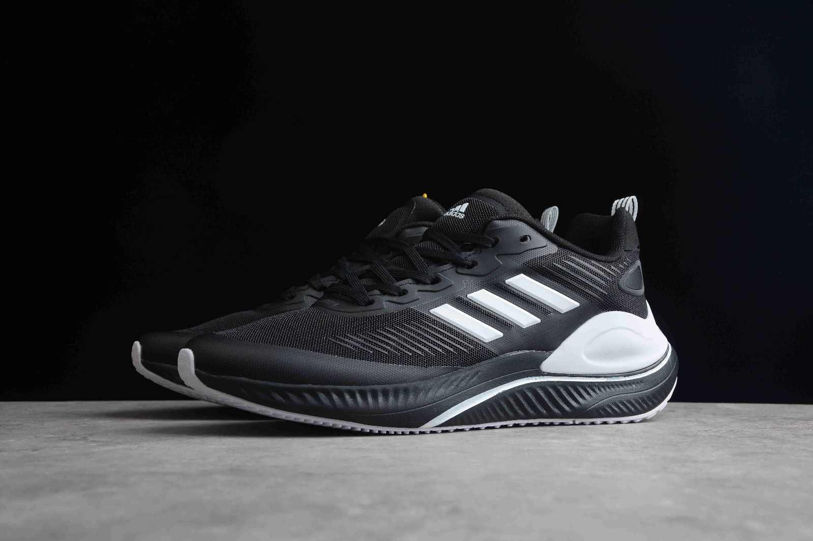Adidas Originals Alphamagma Core Black Cloud White GV7928 - Other ...