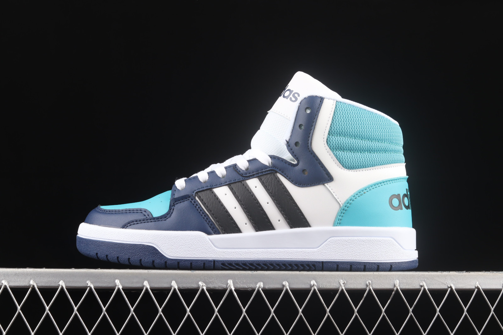 Adidas Originals Entrap Mid Cloud White Blue Core Black FV2729 - Other ...
