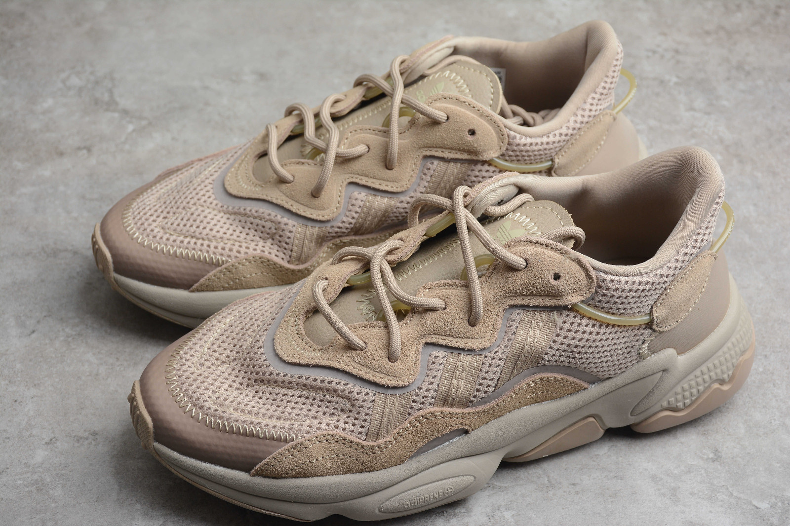 Adidas Originals Ozweego Trace Khaki Brown Running Shoes EE6697 - Other ...