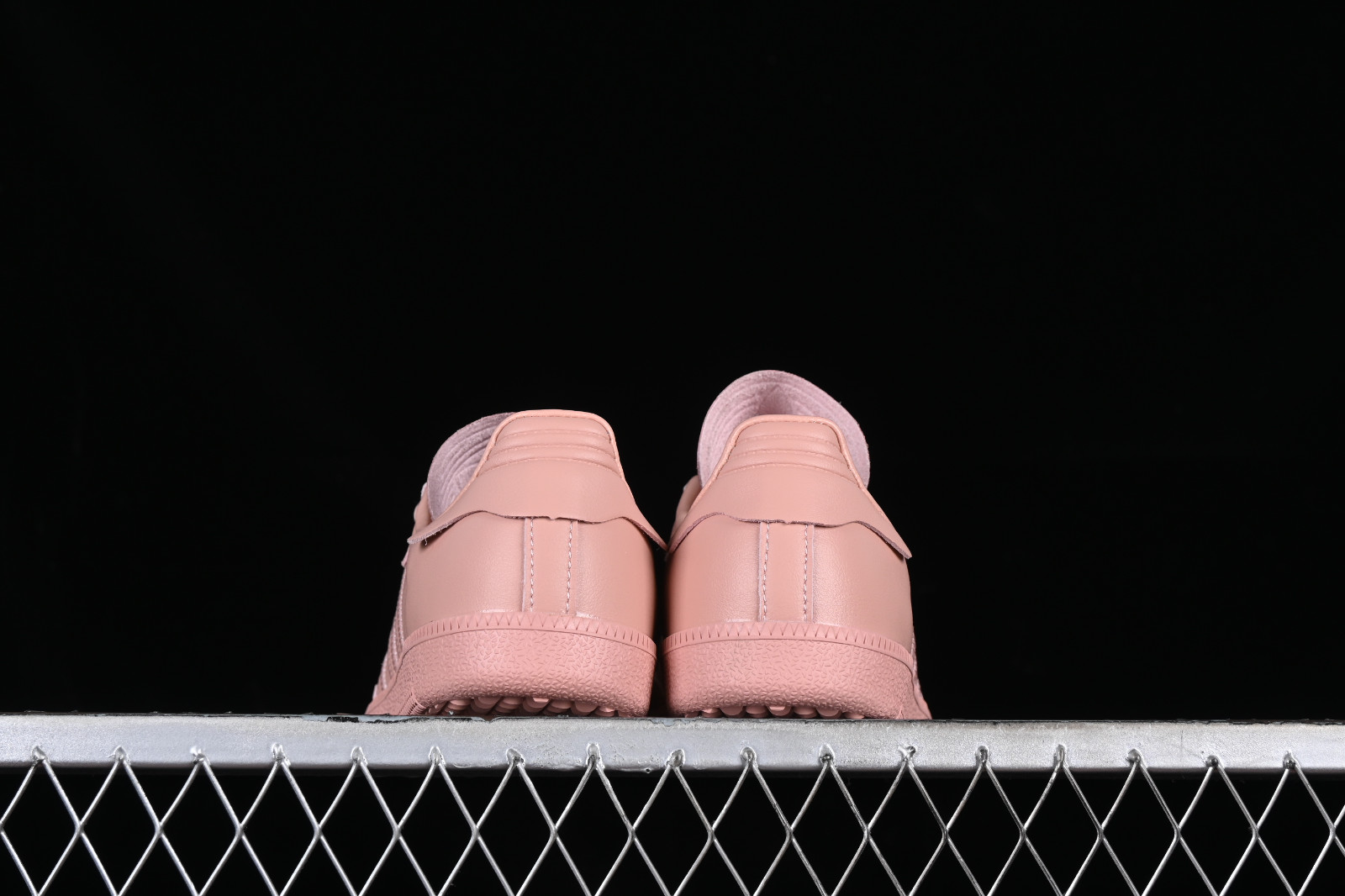 Pharrell Williams Humanrace x Adidas Originals Samba Terracotta IE7290 ...