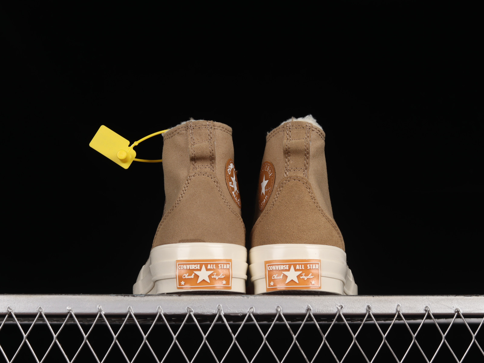 Converse Chunk Taylor All Star 70 Hi Lamb Fleece Brown A04410C ...