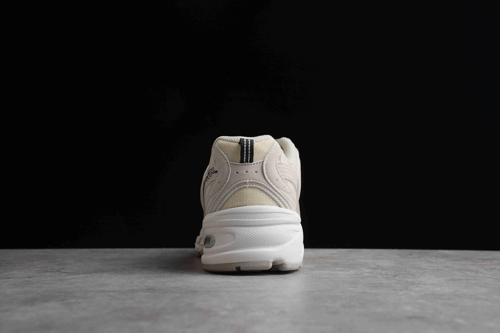 New Balance 530 Retro Khaki Unisex Beige White Brown MR530SH - New ...