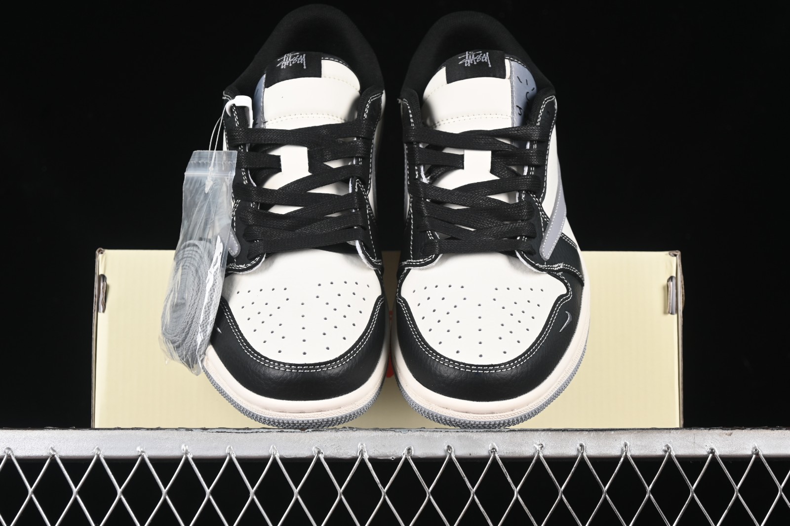 Travis Scott x Fragment Design x Nike Air Jordan 1 Low OG Sail Black ...
