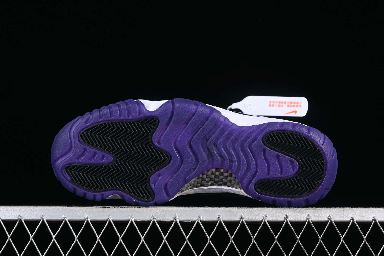 Air Jordan 11 Retro White Purple Black CT8812 999 Air Jordan XI 11