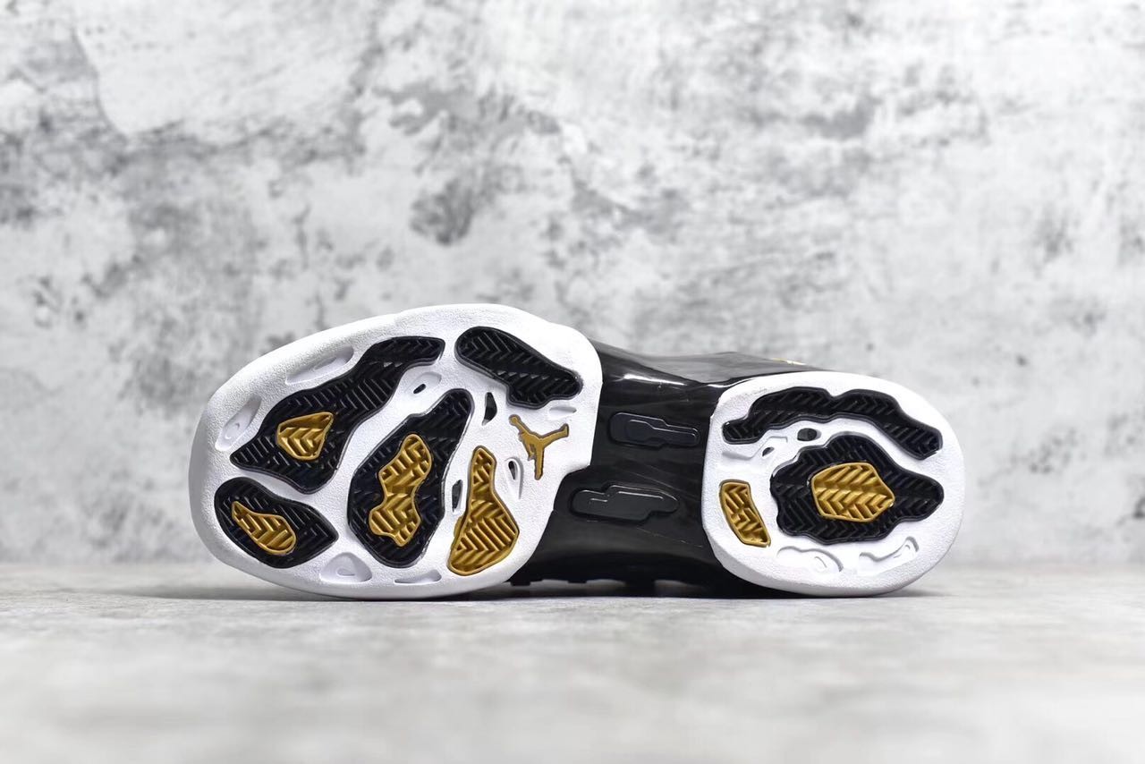 Air Jordan 17 Trophy Room Cool Grey Metallic Gold Black AH7963 023 ...