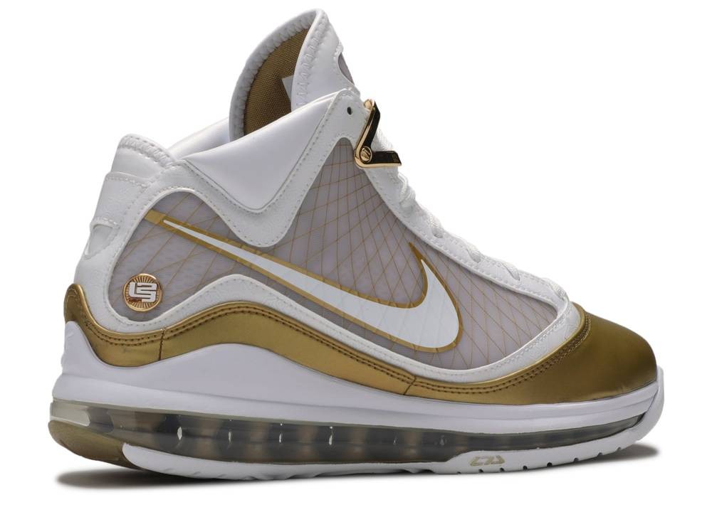 Nike Air Max Lebron 7 Qs Gs 2020 China Moon White Gold Metallic CK0719 ...