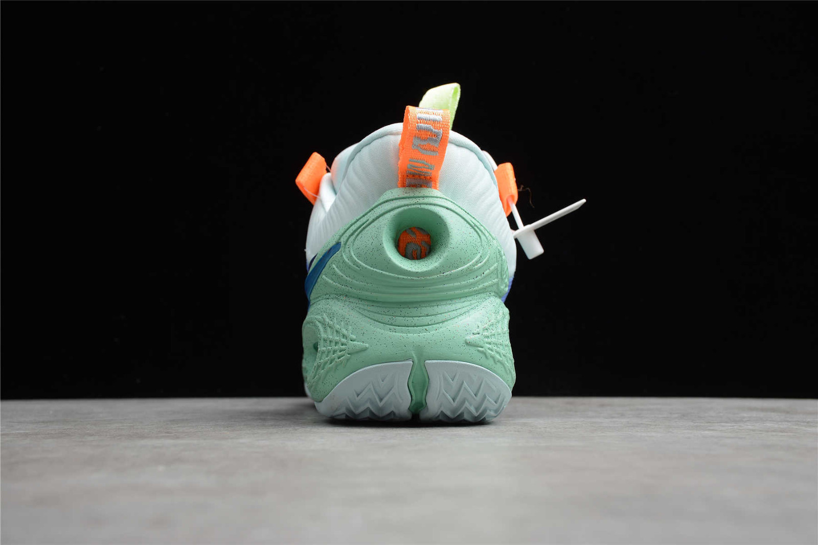 Nike Cosmic Unity EP Amalgam Sapphire Atomic Orange Glacier Blue Green ...