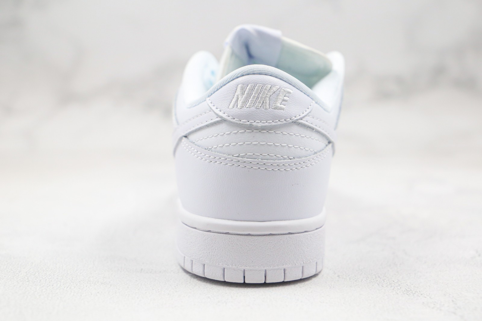 2021 Nike Dunk SB Low White Ice Light Base Grey 304292-100 - NIke Dunk ...